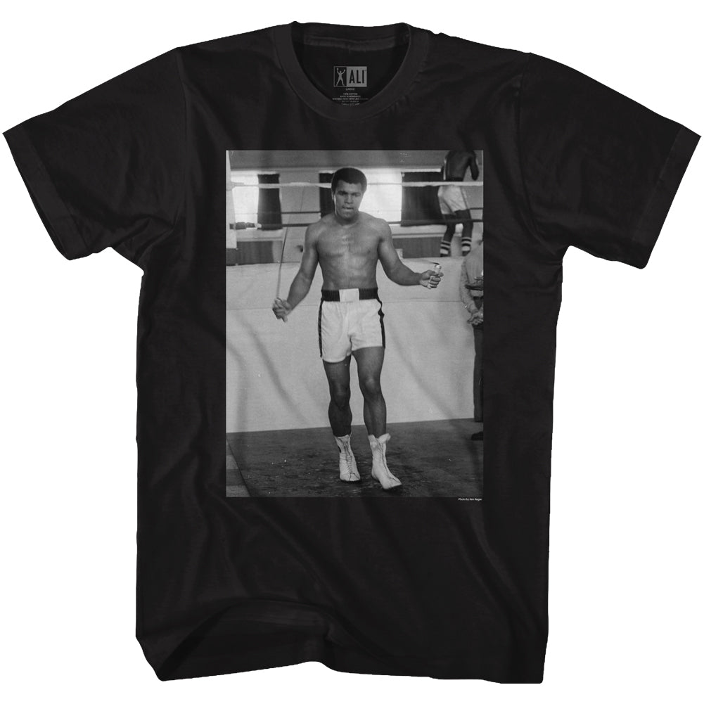 Muhammad Ali T-Shirt B&W Jumping Rope Portrait Black Tee